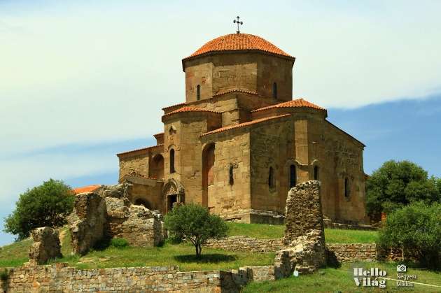 Jvari-kolostora - egy ősi szent hely Grúziában | Hellovilág Magazin